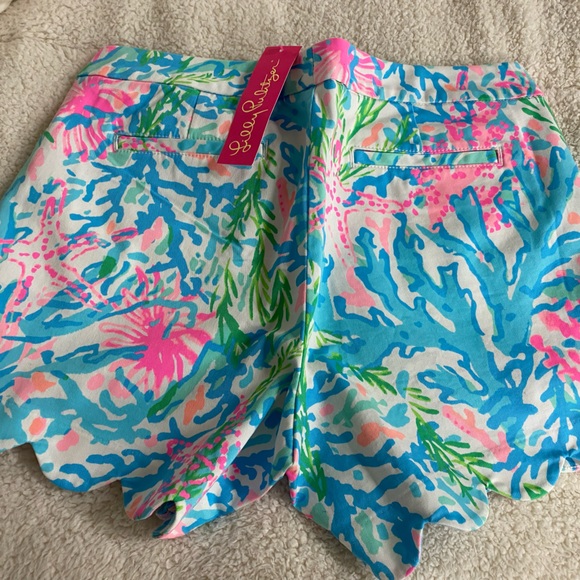 Lilly Pulitzer | Shorts | Lilly Pulitzer Buttercup Stretch Shorts | Poshmark